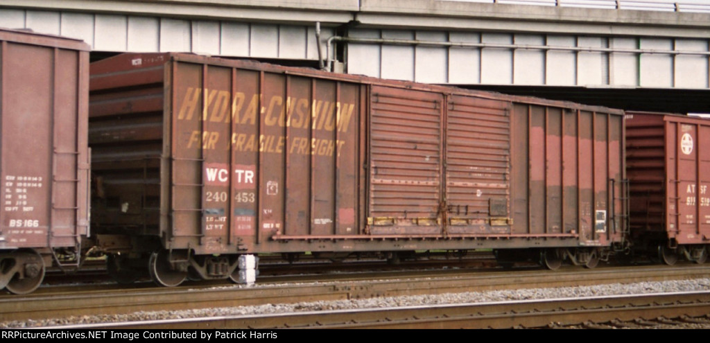 WCTR 240453 X-SP 240453 B-70-64 FMC built 6-72 lot 17406 5258cf 50-foot 7-inch exterior-post ...